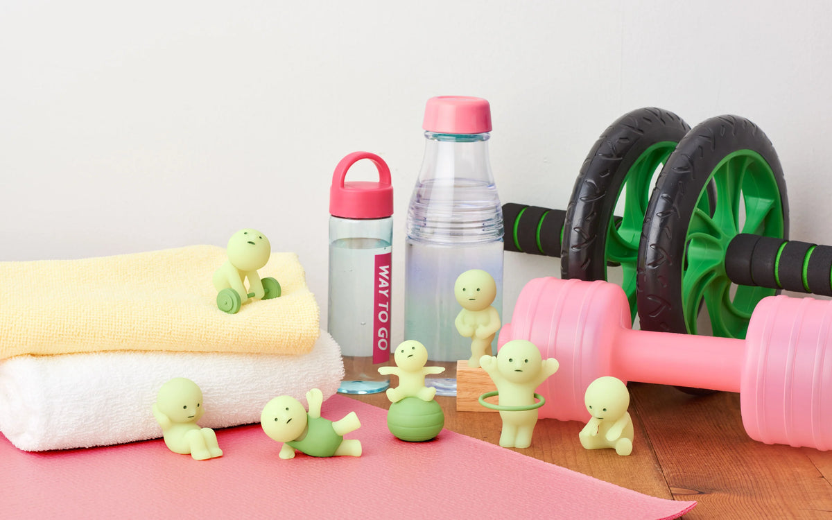 Smiski Mini Figure Exercising Series – Plastick Crack